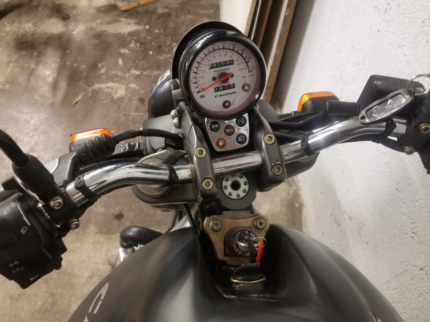 Moto depot : Motos d’occasion de 51 a 125 cc cagiva, PLANET 125 CAGIVA GRIS